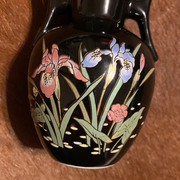 nikko boeki | Accents | Vintage Asian Porcelain Black Floral Vase Iris ...